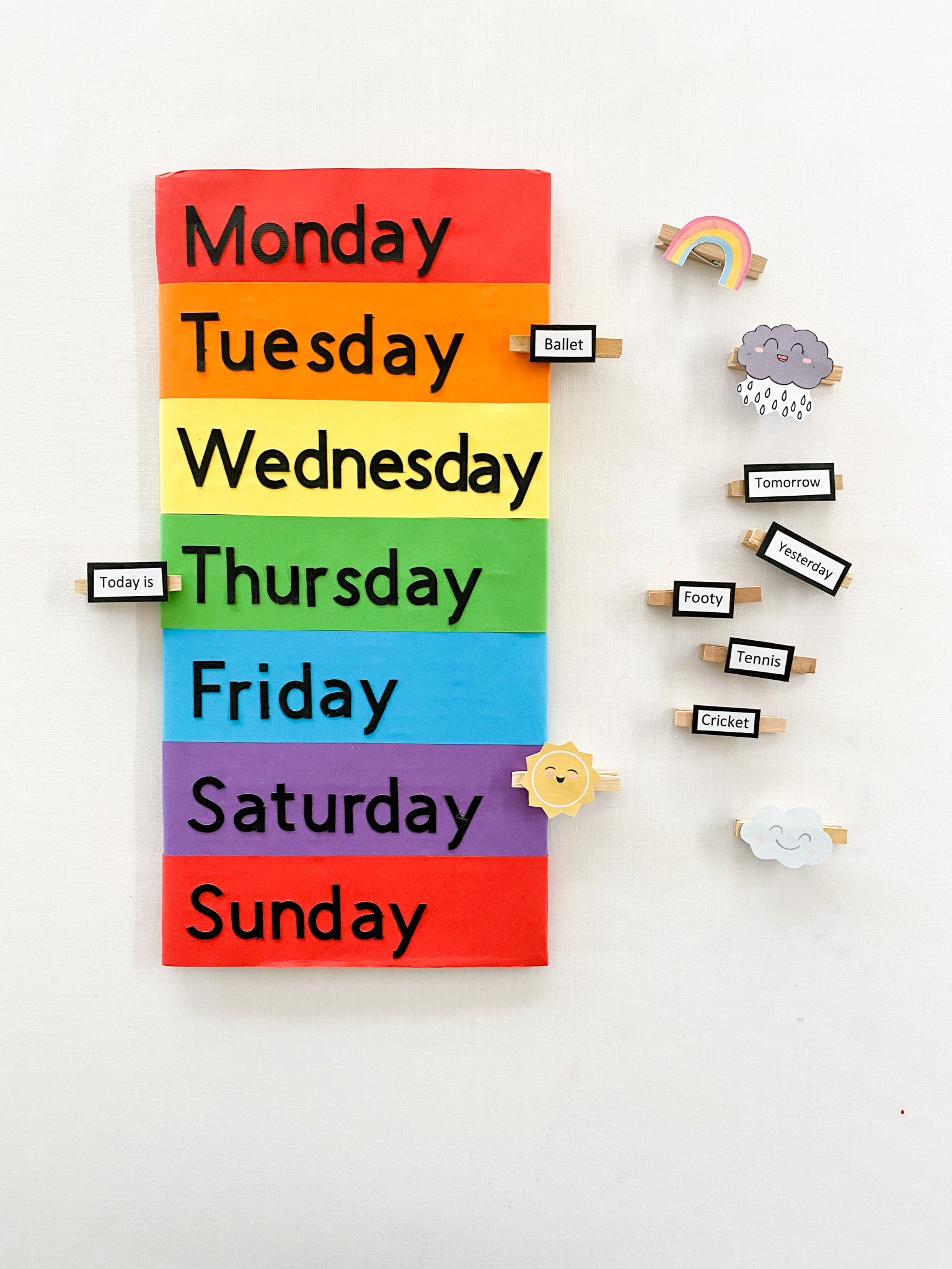 Days of The Week Peg Board
